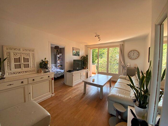 Cusset, Villeurbanne : Appartement 3 pièces à louer
