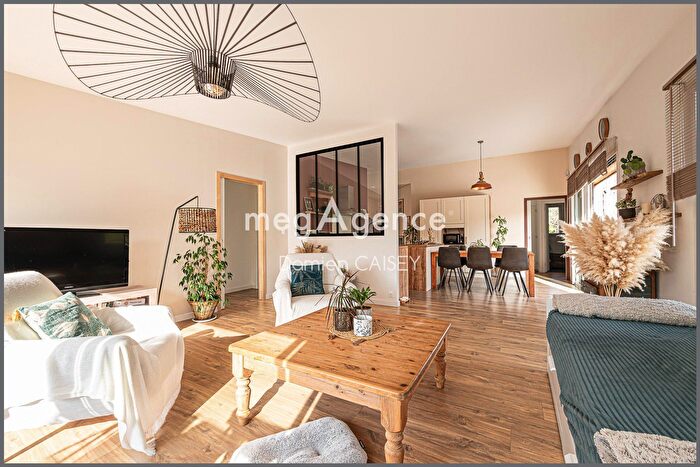 Maison à vendre - Saint-Quay-Perros - 6 pièces - 4 chambres