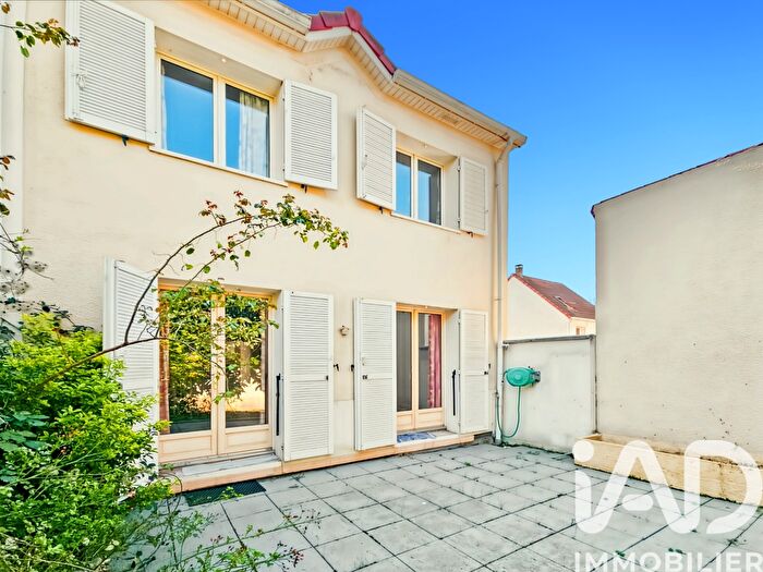 Maison à vendre - Montreuil, Signac, Mûrs à Pêches - 6 pièces - 5 chambres