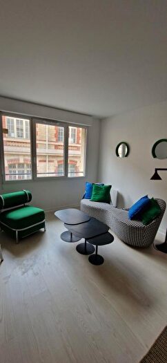 Puteaux, Vieux Puteaux : Appartement 2 pièces à louer