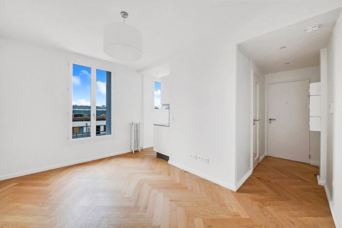 Appartement à louer - Centre-Voltaire, Asnières-sur-Seine - 1 pièce