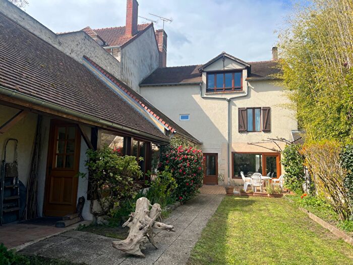 Maison à vendre - Briare - 8 pièces - 4 chambres