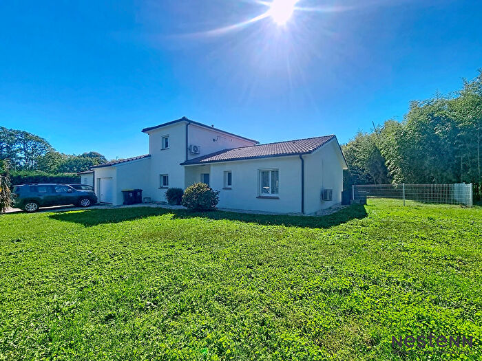 Maison à vendre - Martres-Tolosane - 5 pièces - 4 chambres