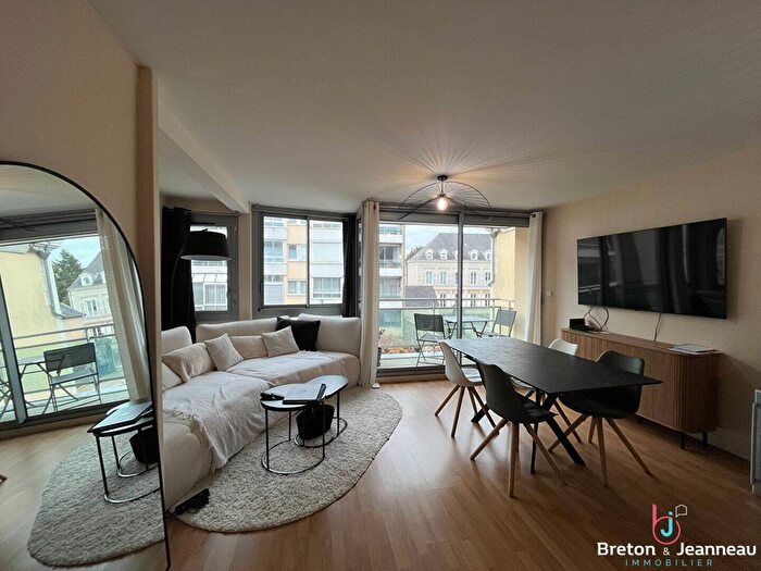 Appartement 3 pièces à Laval, à louer