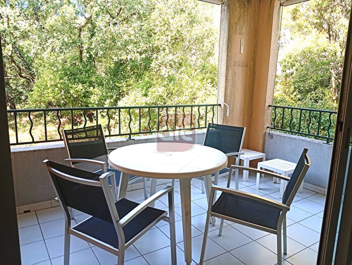 Appartement 3 pièces à louer à Saint-Clément-de-Rivière