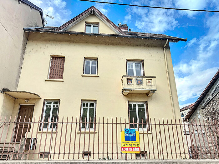 Bourgoin-Jallieu, Centre-ville, Pont Saint-Michel - Appartement 3 pièces à louer