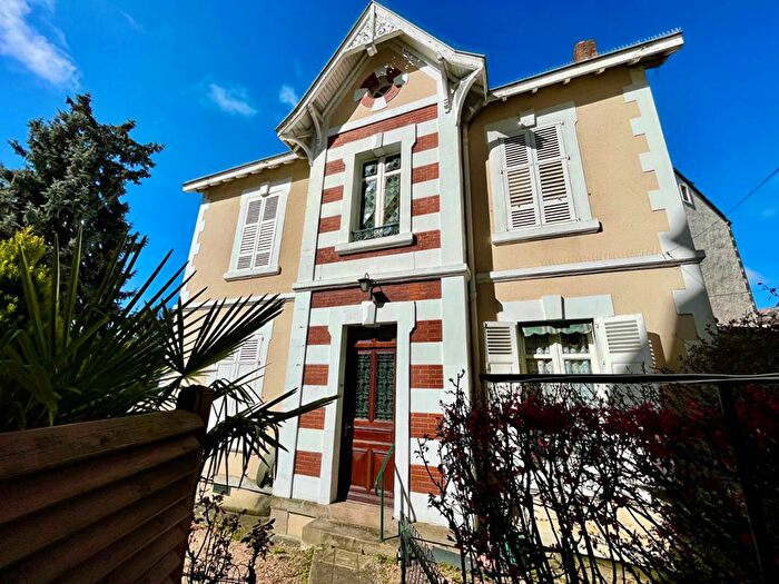 Maison à vendre - Limoges, Centre-ville, Hôtel de Ville, Emailleurs - 5 pièces - 3 chambres