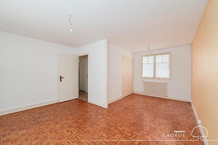 Vichy, Coeur de Ville - Appartement 2 pièces à vendre