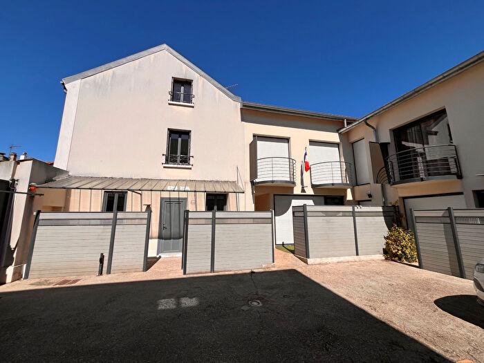 Montesson, Centre-ville : Maison 4 pièces à vendre