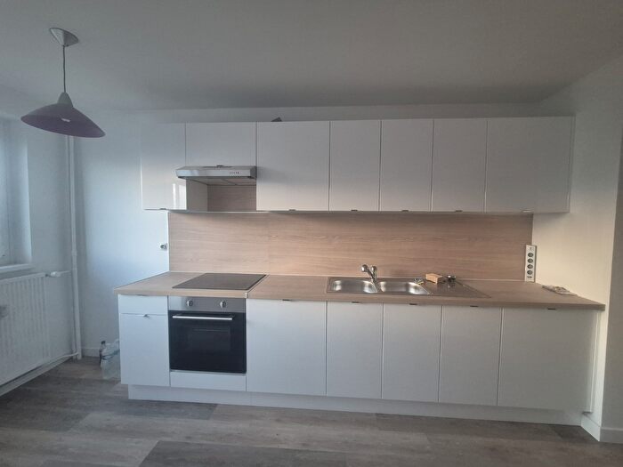 Appartement à louer - Tourcoing, Centre-ville - 3 pièces - 2 chambres