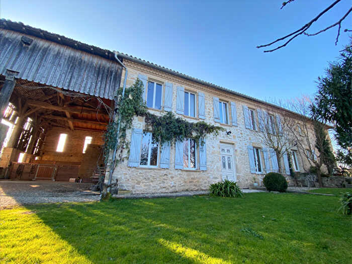 Maison à vendre - Bourdelles - 7 pièces - 4 chambres