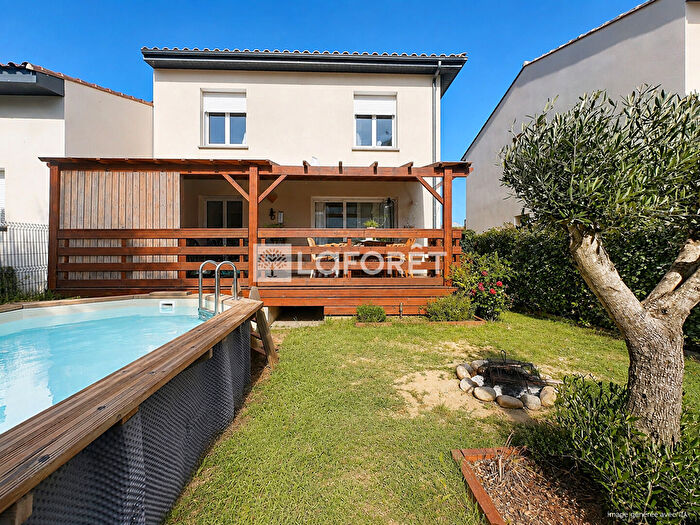 Saint-Estève - Maison 4 pièces à vendre