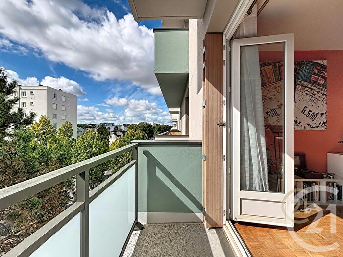 Appartement 4 pièces à Quartiers Sud-Est, Francisco Ferrer, à vendre