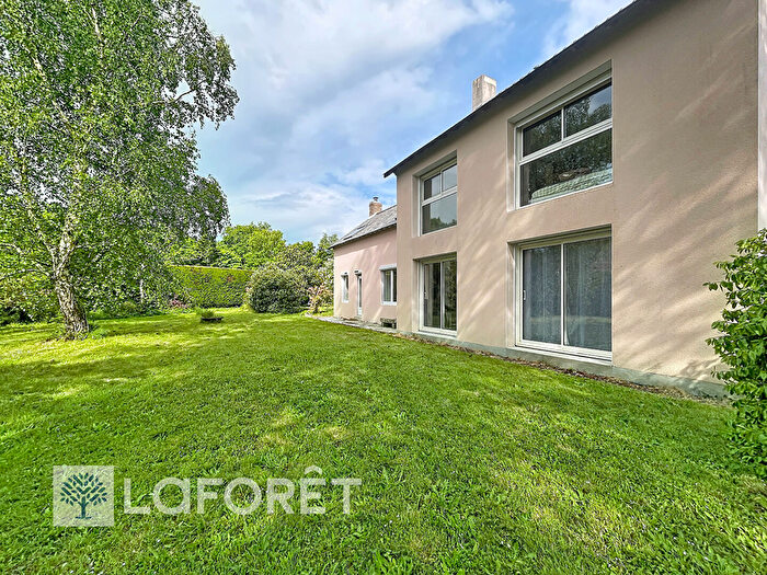 Maison à vendre - Sucé-sur-Erdre - 9 pièces - 6 chambres
