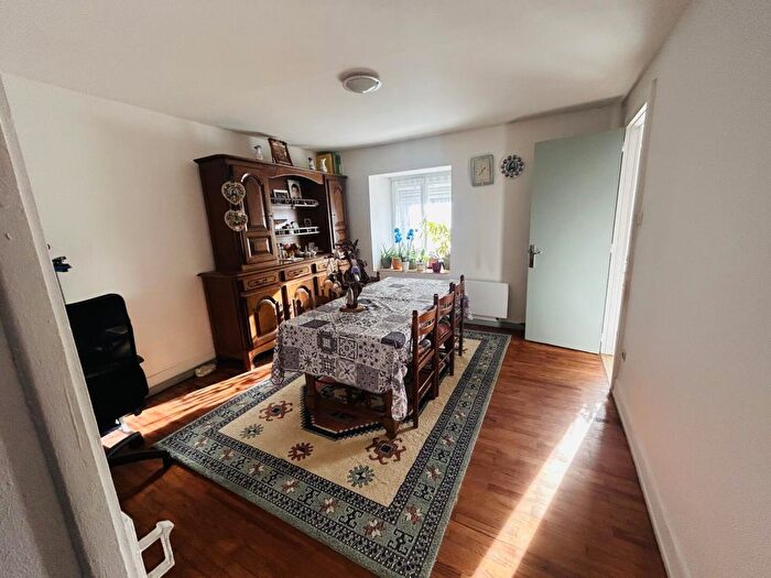 Maison 6 pièces à vendre à Étupes
