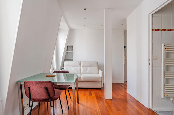 Appartement 1 pièce à vendre à Paris 15ème, Alleray, Procession