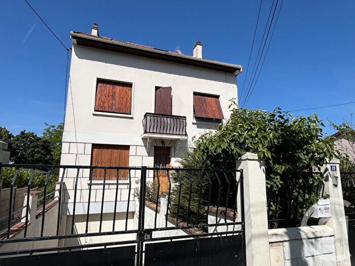 Appartement à vendre - Ormesson-sur-Marne - 2 pièces - 1 chambre