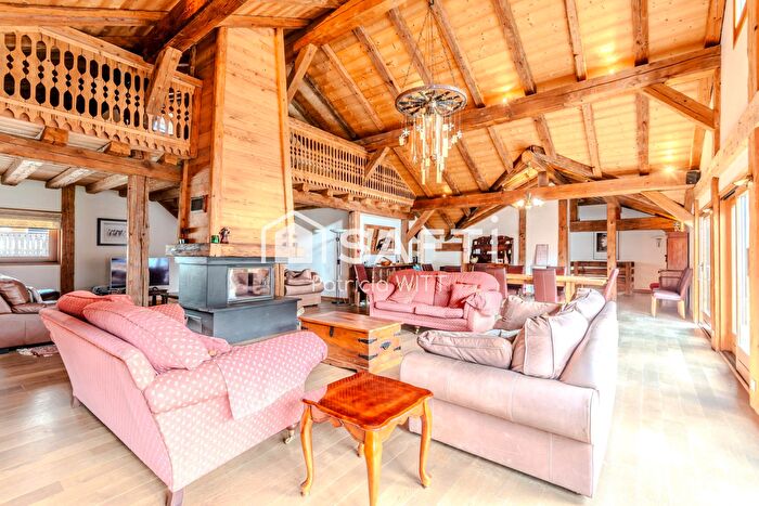 Maison à vendre - La Chapelle-dAbondance - 10 pièces - 6 chambres