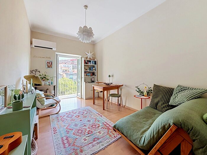 Appartement 2 pièces à Nice, Carabacel, à vendre