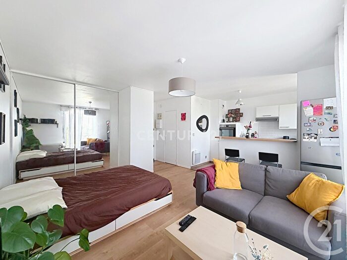Noisy-le-Grand, Centre-ville - Appartement 1 pièce à vendre