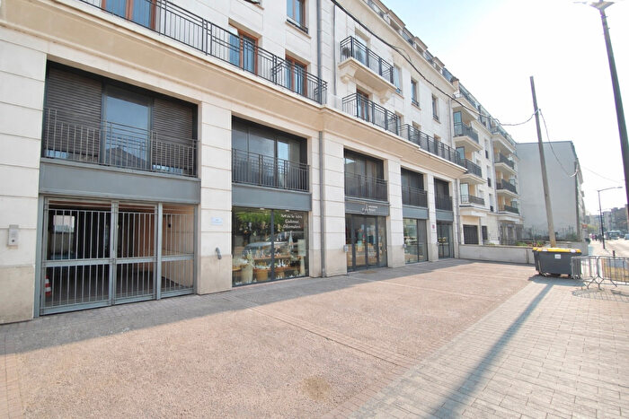 Appartement à vendre - Sartrouville, La Vaudoire Centre-ville - 3 pièces - 2 chambres