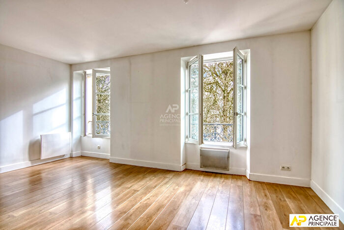 Appartement à vendre - Versailles, Notre Dame - 4 pièces - 3 chambres