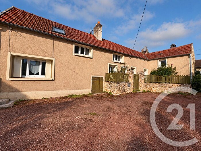 Saint-Arnoult-en-Yvelines : Maison 6 pièces à vendre