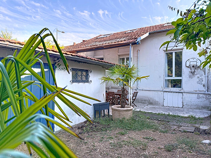 Maison à vendre - Bègles, La Ferrade - 5 pièces - 4 chambres