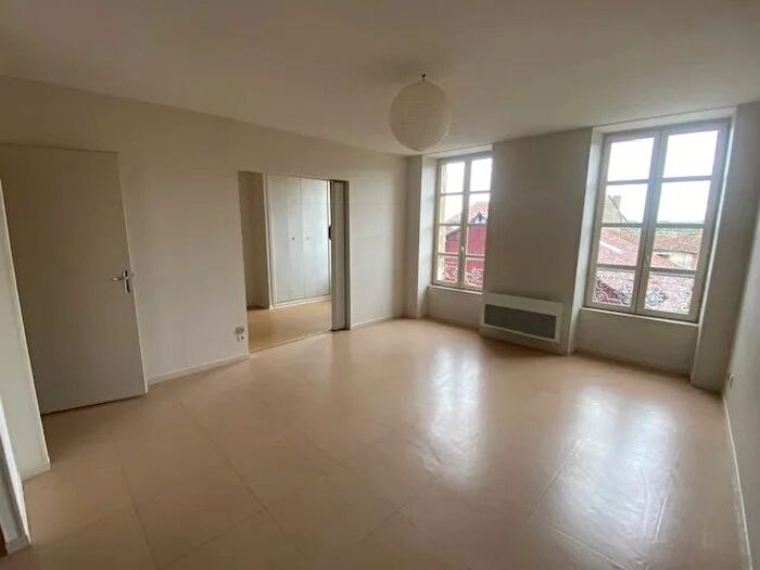 Appartement 4 pièces à louer à Aignan