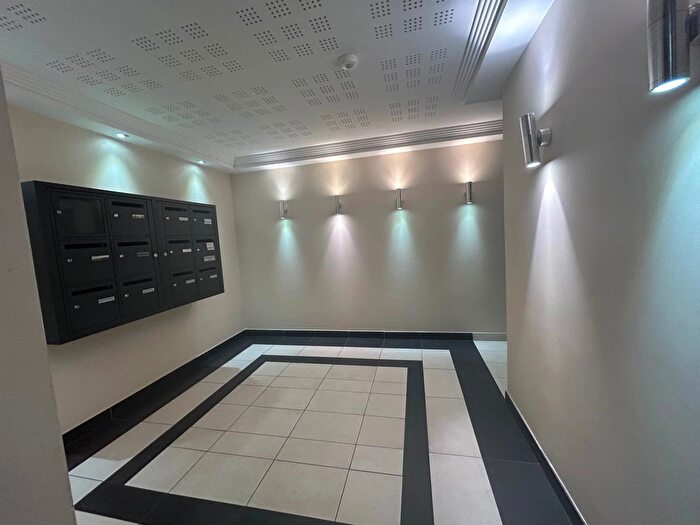 Appartement à vendre - Nice, Corniche Fleurie - 2 pièces - 1 chambre