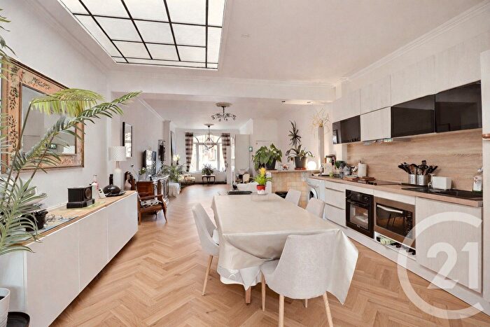 Maison à vendre - La Madeleine, Grand Boulevard - 6 pièces - 5 chambres