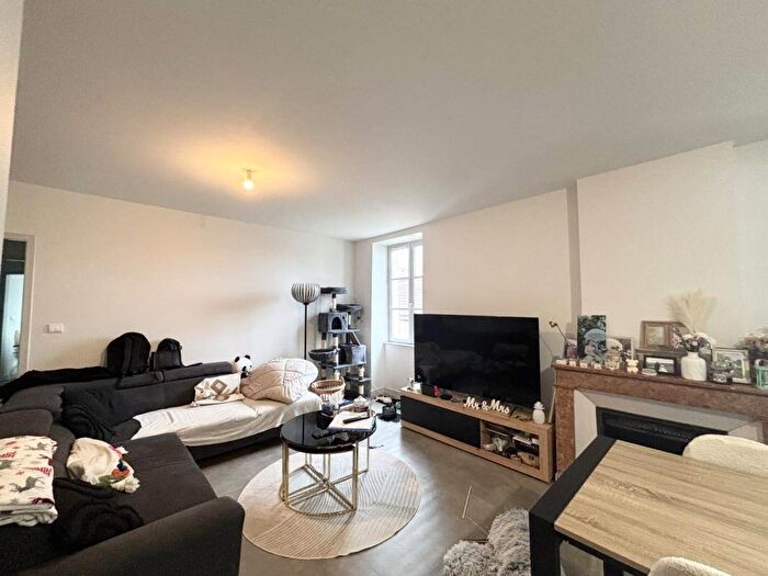 Appartement à louer - Saint-Georges-de-Reneins - 3 pièces - 2 chambres