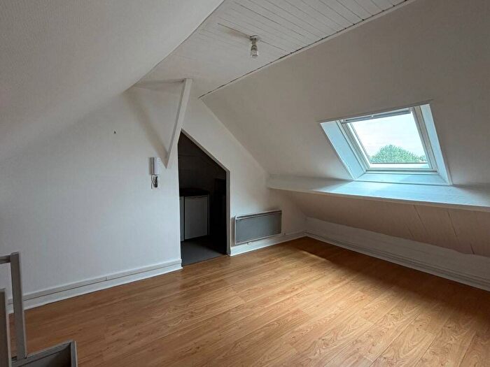 Appartement 1 pièce à louer à Saint Maurice-Pellevoisin, Lille