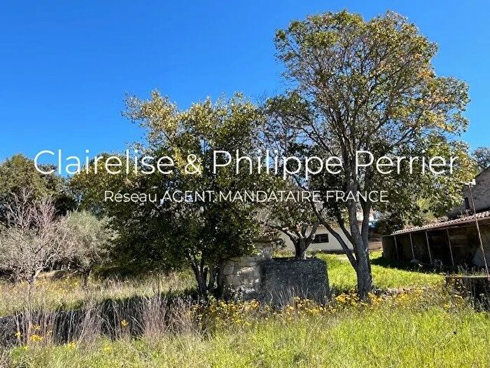 Maison à vendre - Saint-Antonin-du-Var - 6 pièces - 3 chambres