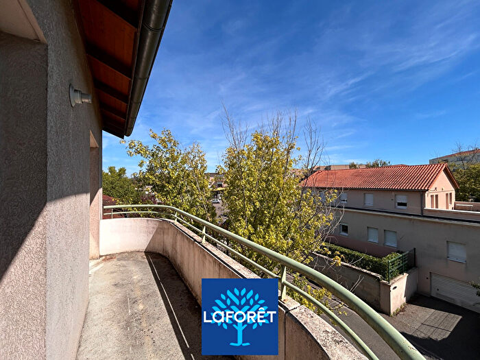 Saint-Priest, Menival : Appartement 2 pièces à vendre