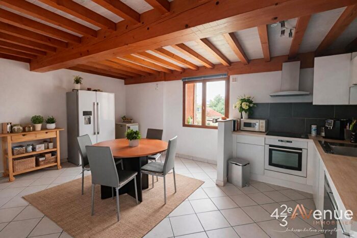 Maison à vendre - Saint-Chamond, La Valette, Croix Berthaud, Saint-Martin - 4 pièces - 3 chambres