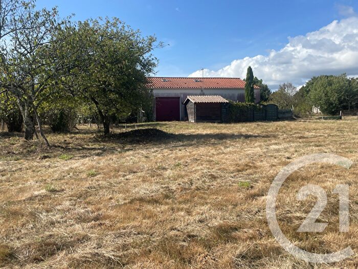 Maison à vendre - Avrillé - 2 pièces - 1 chambre