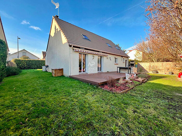 Maison à vendre - Carrières-sur-Seine, Fermettes, Amandiers, Colombier - 8 pièces - 4 chambres