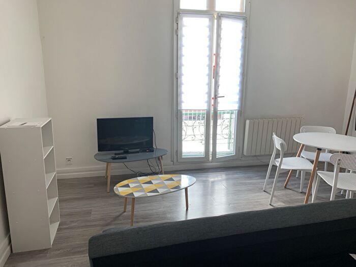 Appartement 2 pièces à Périgueux, Centre-ville, La Gare, Saint-Martin, à louer