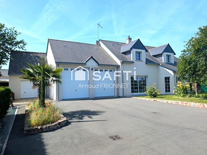 Maison 7 pièces à Andard, à vendre