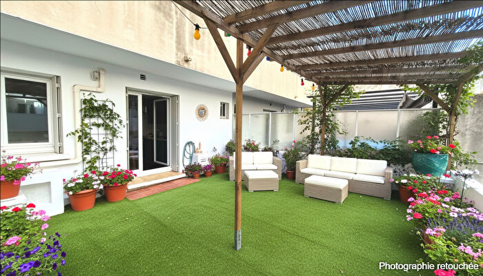 Appartement à vendre - Marseille e , Vauban - 2 pièces - 1 chambre