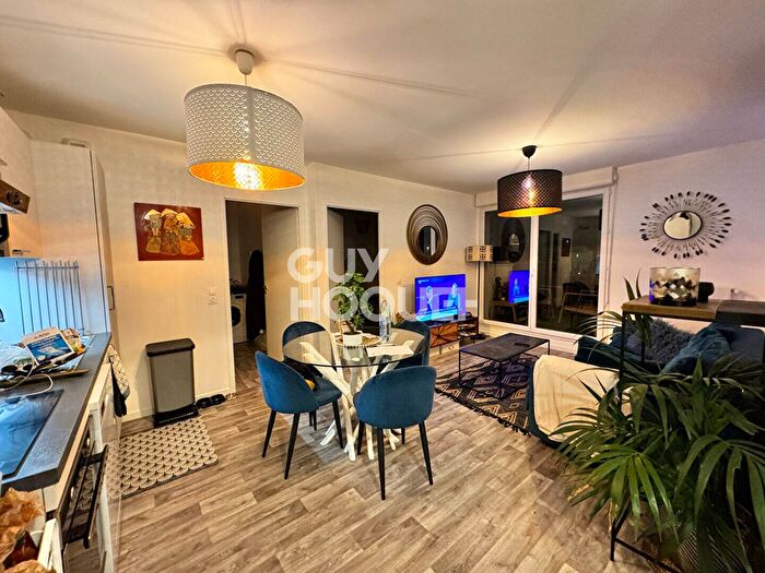 Appartement 3 pièces à louer à Ermitage-Nacelle Papeterie, Corbeil-Essonnes