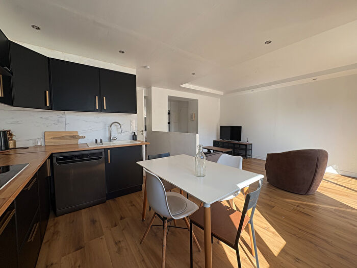 Marseille 2ème, Grands Carmes - Appartement 3 pièces à vendre