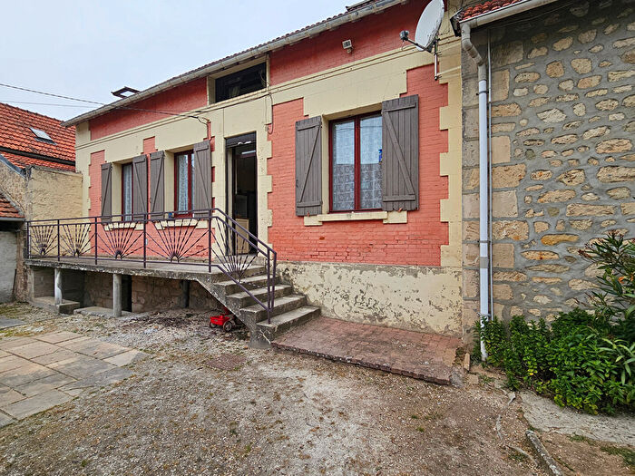 Maison à vendre - Aizy-Jouy - 6 pièces - 4 chambres