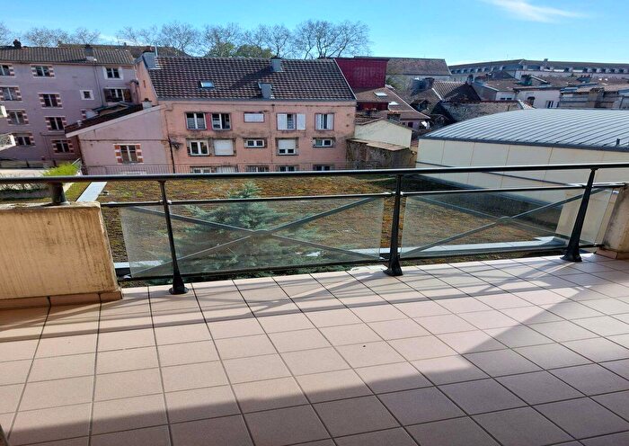 Appartement à louer - Centre Ville, Montbéliard - 3 pièces