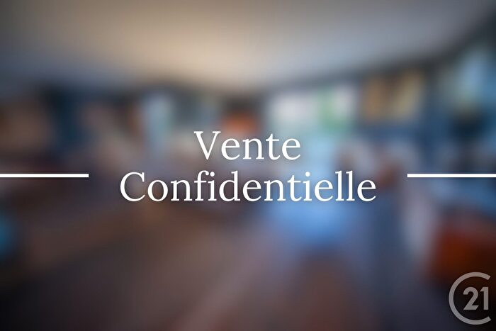 Maison à vendre - Saint-Médard-en-Jalles, Corbiac, Gajac, Magudas - 7 pièces - 4 chambres