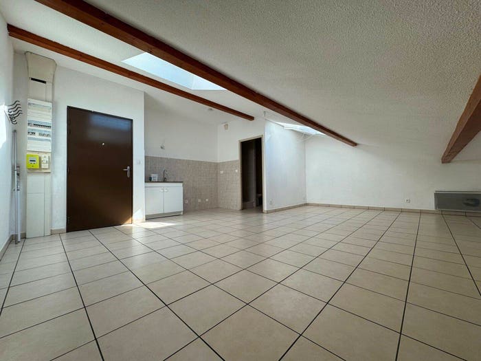 Appartement 1 pièce à louer à Ferrandière Maisons-Neuves, Villeurbanne