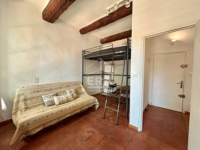 Aix-en-Provence, Centre-ville : Appartement 1 pièce à vendre