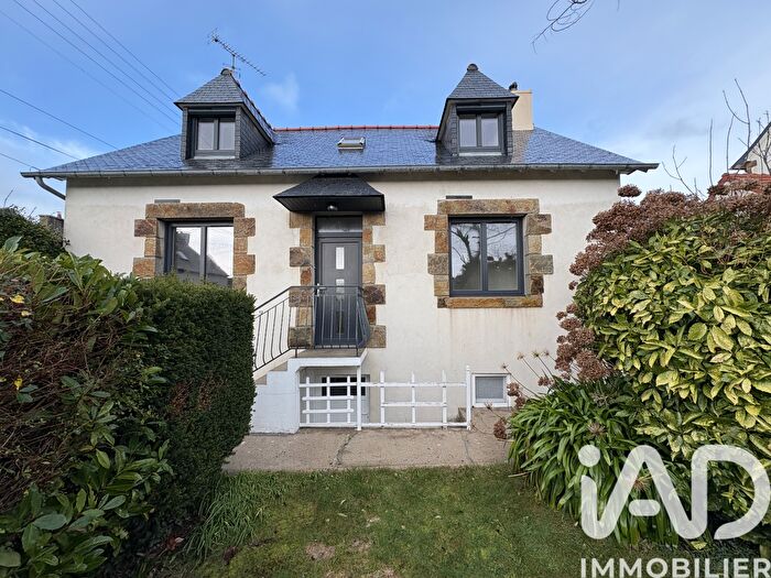 Maison à vendre - Perros-Guirec - 4 pièces - 3 chambres