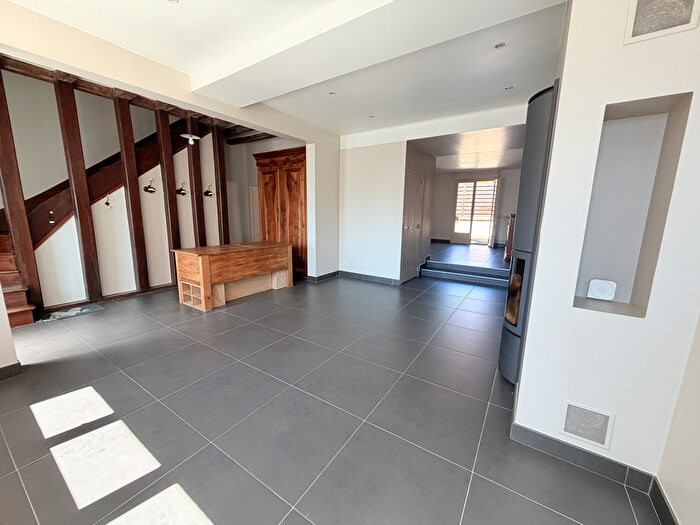 Maison 6 pièces à Saint-Aubin-de-Luigné, à vendre